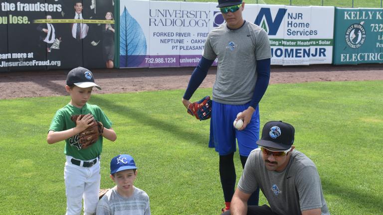 Youth Baseball Camps | BlueClaws